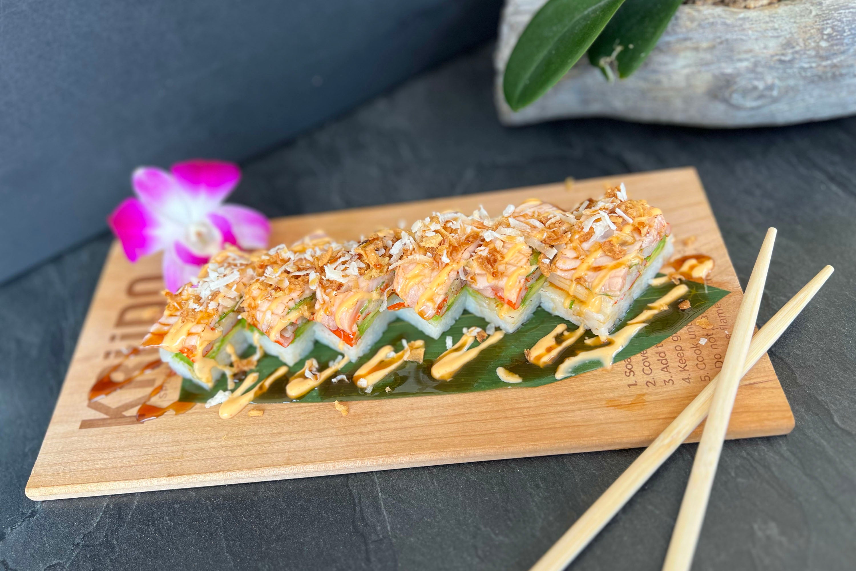 Salmon Cracker 6pc – Krudo Fish Market